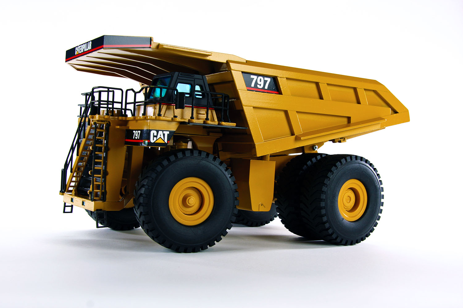 Caterpillar 797 Dump Trucks Caterpillar | Caterpillar Successfully