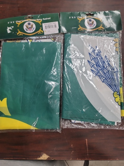 2-US Army flags | Online Auctions | Proxibid