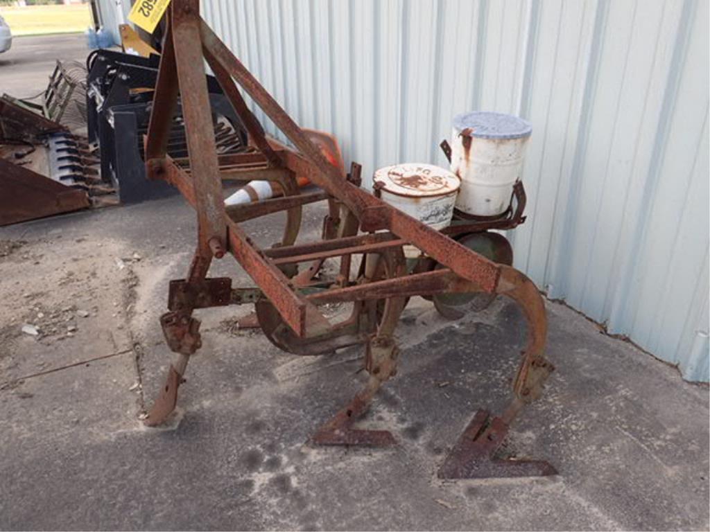 Cole Planter Cultivator 25 Row Planter Hi Res Stock Photography And