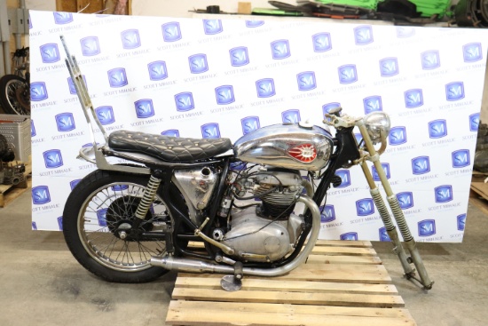 1967 BSA motorcycle w/ A65 lightening frame | Cars & Vehicles ...