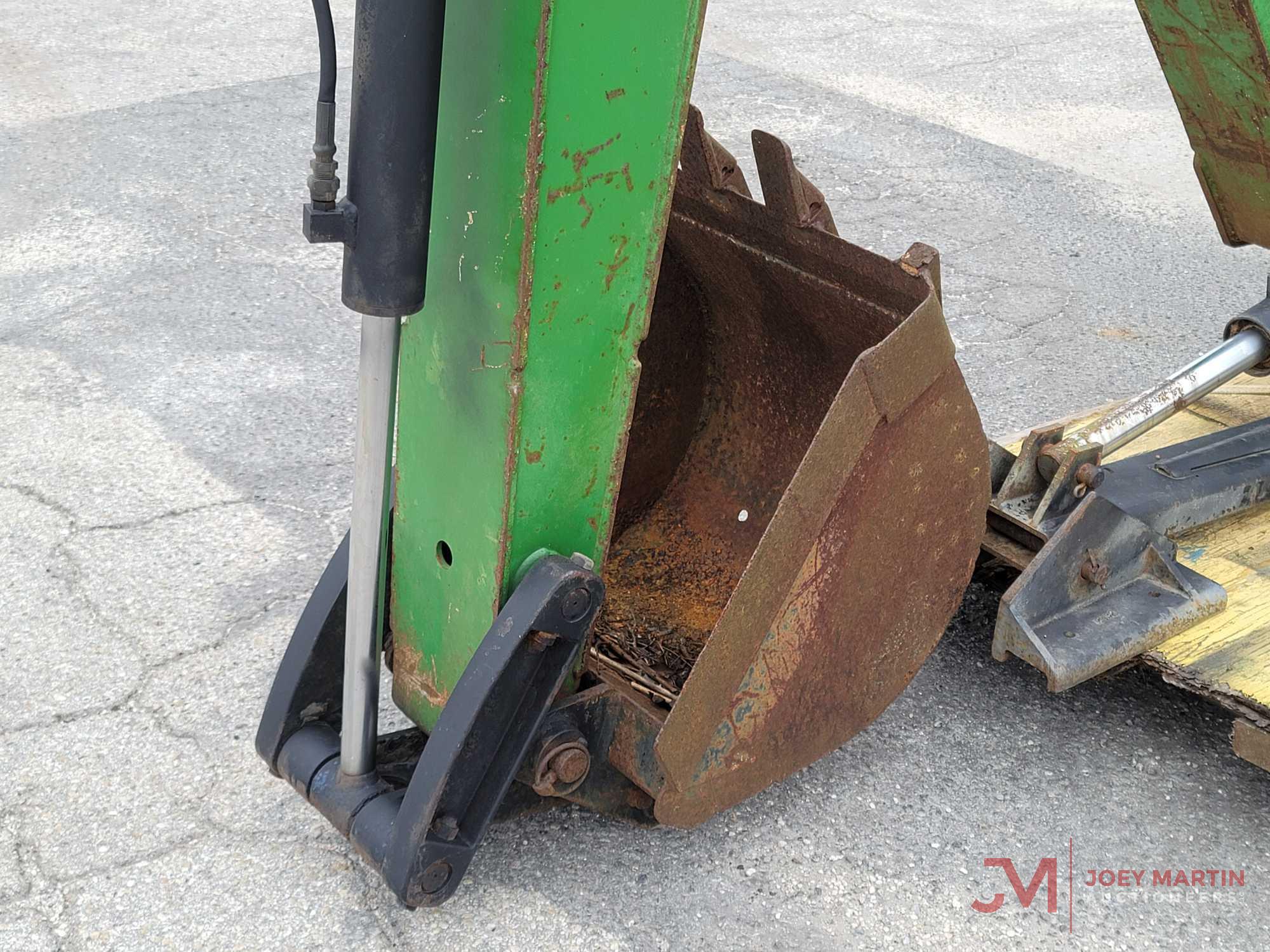 John Deere 448 Backhoe Attachment JOHN DEERE 448 BACKHOE ATTACHMENT