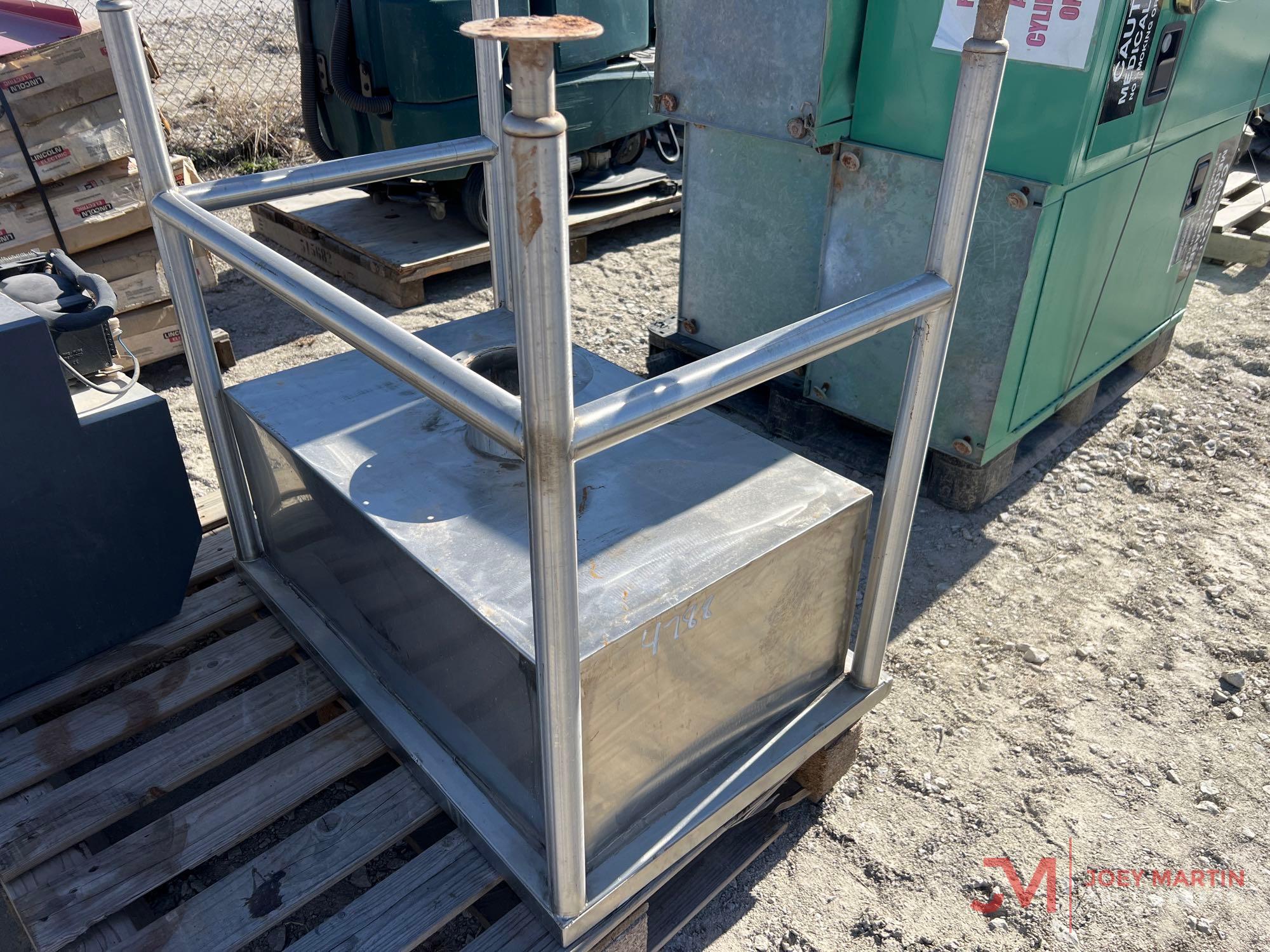 STAINLESS STEEL DRAINAGE TABLE | Proxibid
