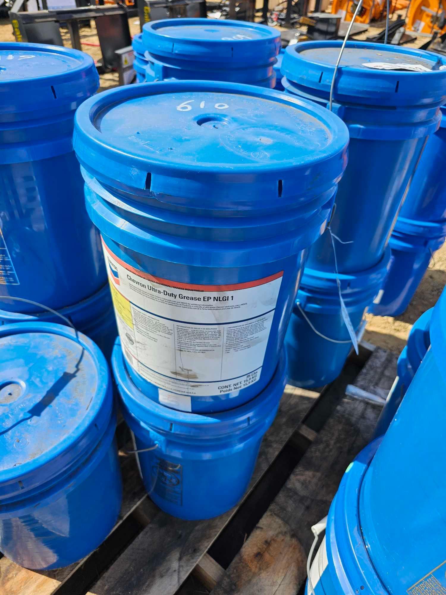 610 - 2 - 5 GALLON CHEVRON ULTRA DUTY GREASE | Proxibid
