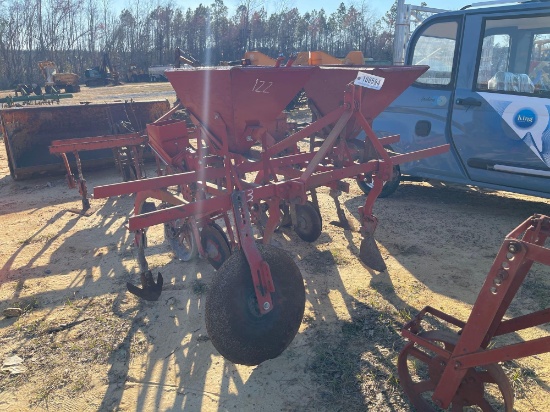 122 - COVINGTON 2 ROW PLANTER | Farm Equipment & Machinery Planters ...