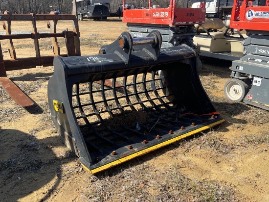 194 - TROJAN 60" SKELETON BUCKET OF 65 MM PEAS | Heavy Construction ...