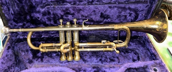 VINTAGE BUESCHER "THE 400" Model TRUMPET with Original Case- in good ...