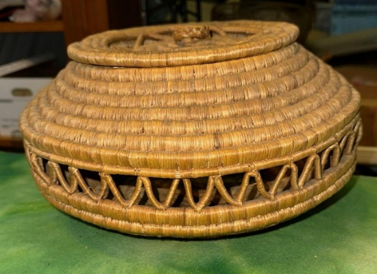 Old Inuit Eskimo Openwork Basket with Lid | Art, Antiques ...