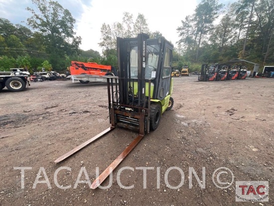 Clark CGP-24 4000lb Enclosed Cab Forklift | Industrial Machinery ...