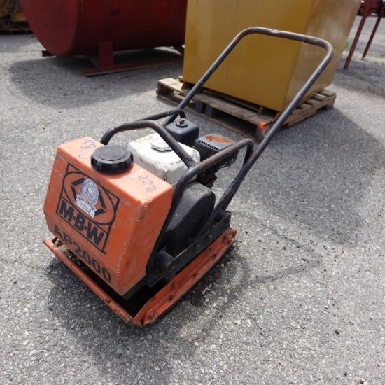 MBW AP2000 Plate Compactor | Online Auctions | Proxibid