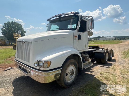 2003 International 9100i T/A Truck Tractor, | Commercial Trucks Truck ...