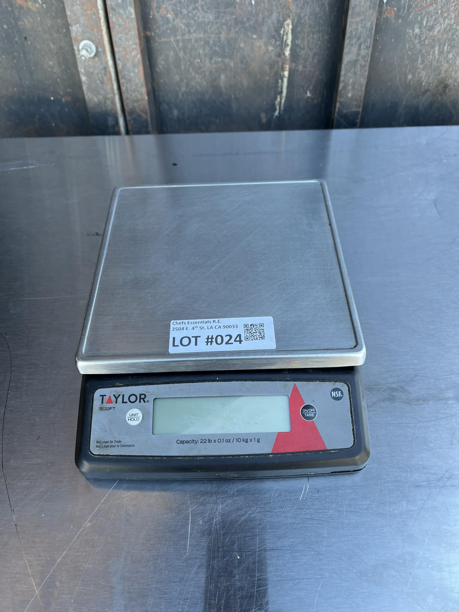 Taylor 22LB Capacity Battery Powered Scale | Proxibid