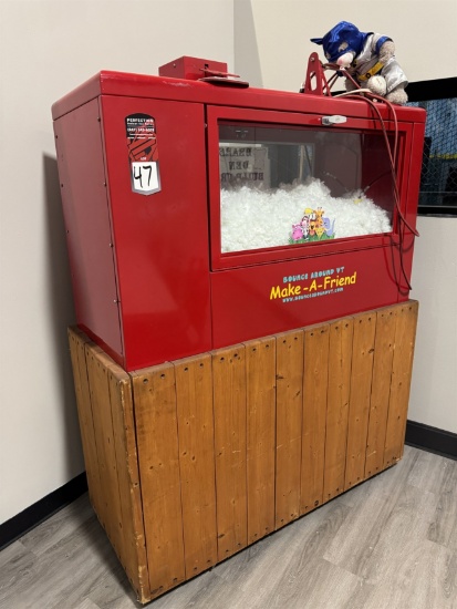 BOUNCE AROUND VT Make-A-Friend Plush Stuffing Machine w/ Assorted Skins ...