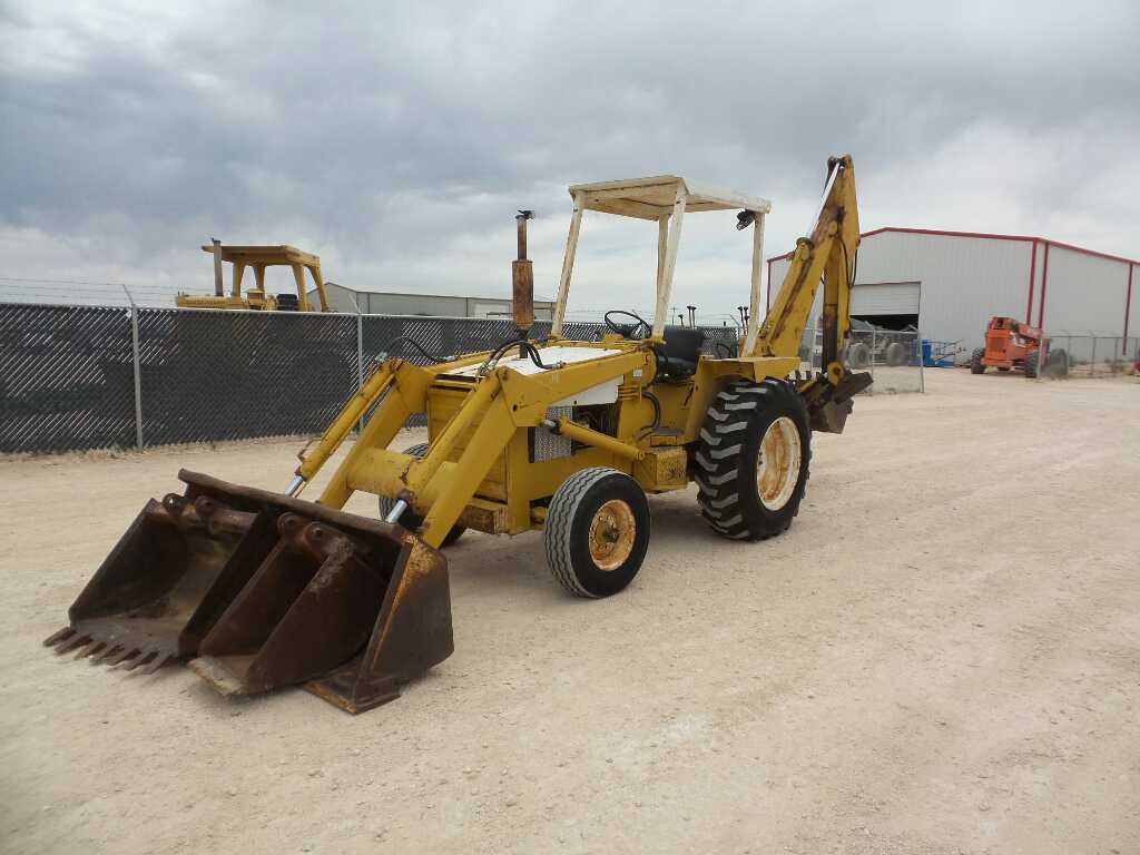 John Deere 270a Backhoe For Sale: NEW 270B Backhoe | Green Tractor