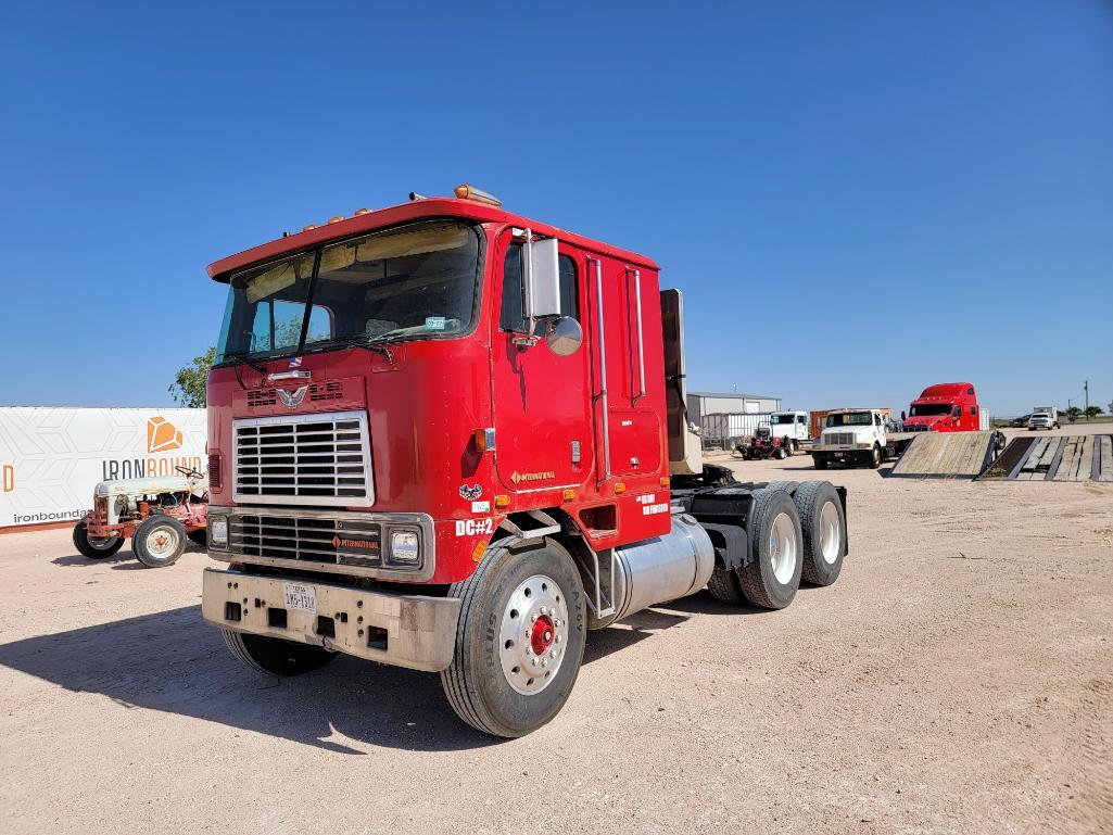 International Cabover Trucks International 9800 Pro Sleeper Cabover