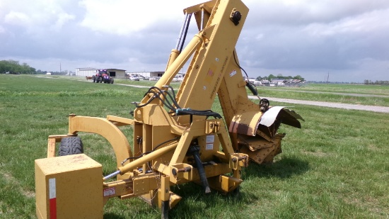 Hurricane Side Ditcher | Online Auctions | Proxibid