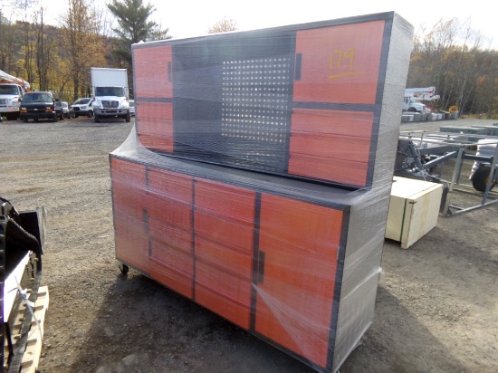 New Diggit High Back Rolling Work Bench/Tool Box, (16) Drawers Plus (4 ...