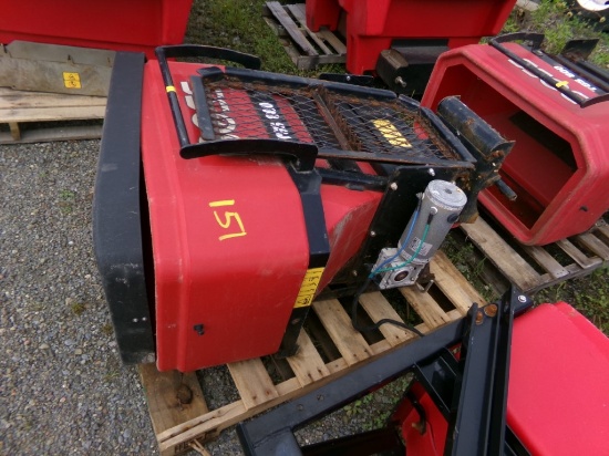 Boss TGS 800 Tailgate Sander with Lid, Looks Complete, NO CONTROLLER ...