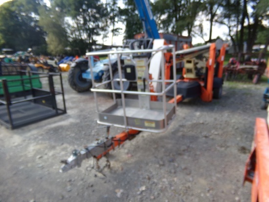 JLG T500J Towable Boom Lift, 50' Reach, 440 LB Capacity, Machine Wgt ...