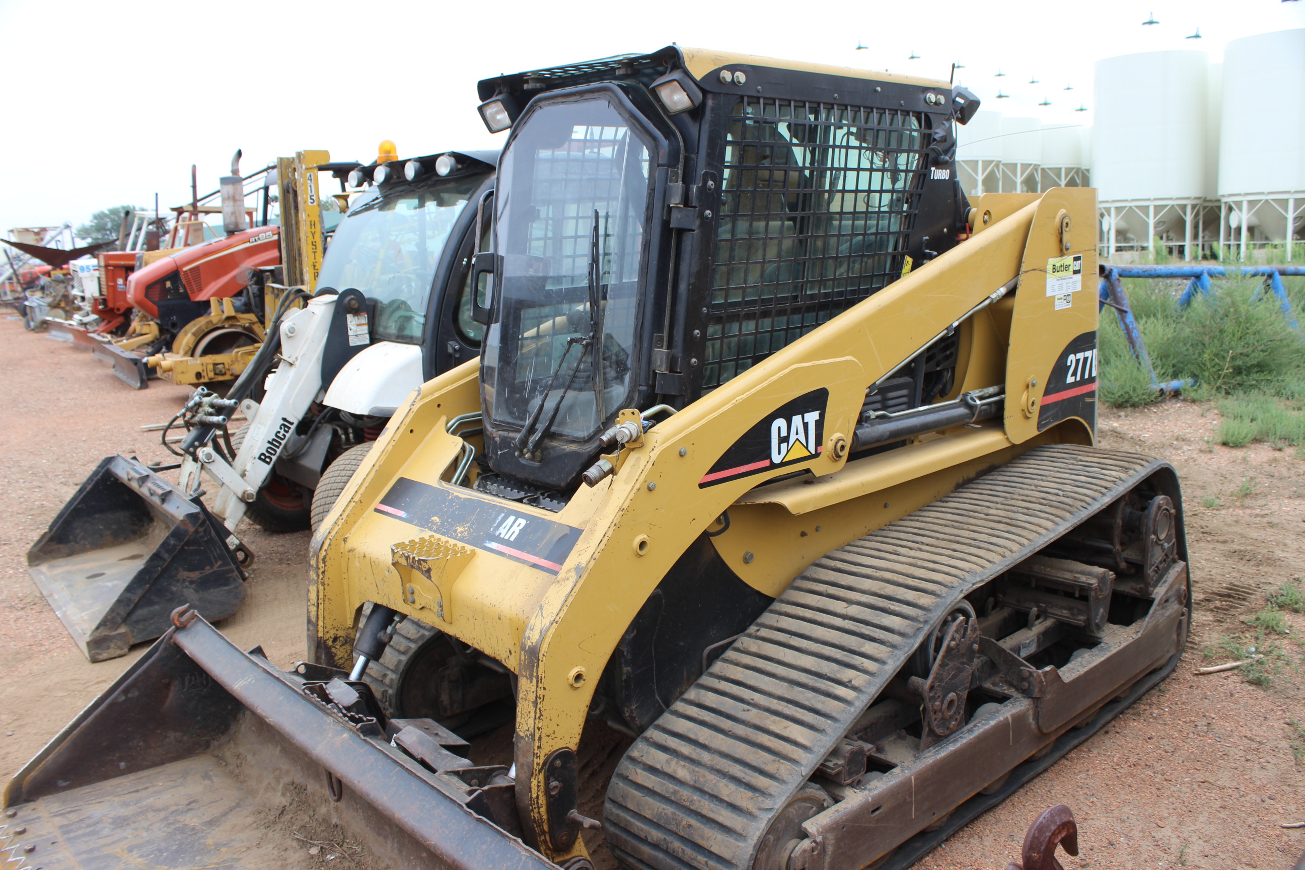 Cat 277b Features