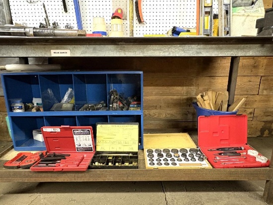 ALL CONTENTS ON BOTTOM SHELF: PROTO SCREW & PIPE EXTRACTOR SET ...