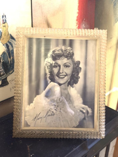 VINTAGE MARY MARTIN SIGNED PHOTO 12" X 10", ORIGINAL ACTRESS IN "PETER ...