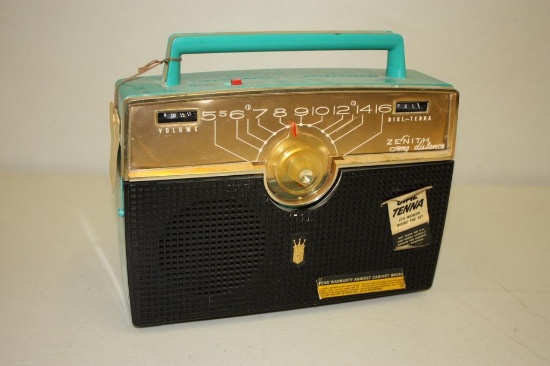 VINTAGE ZENITH A504L/F PORTABLE AM TUBE RADIO | Art, Antiques ...