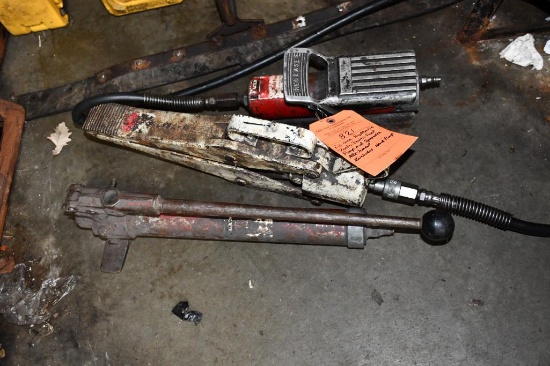 AIR OVER HYDRAULIC PORTO-POWER FOOT PUMP & SPREADER ATTACHMENT ...