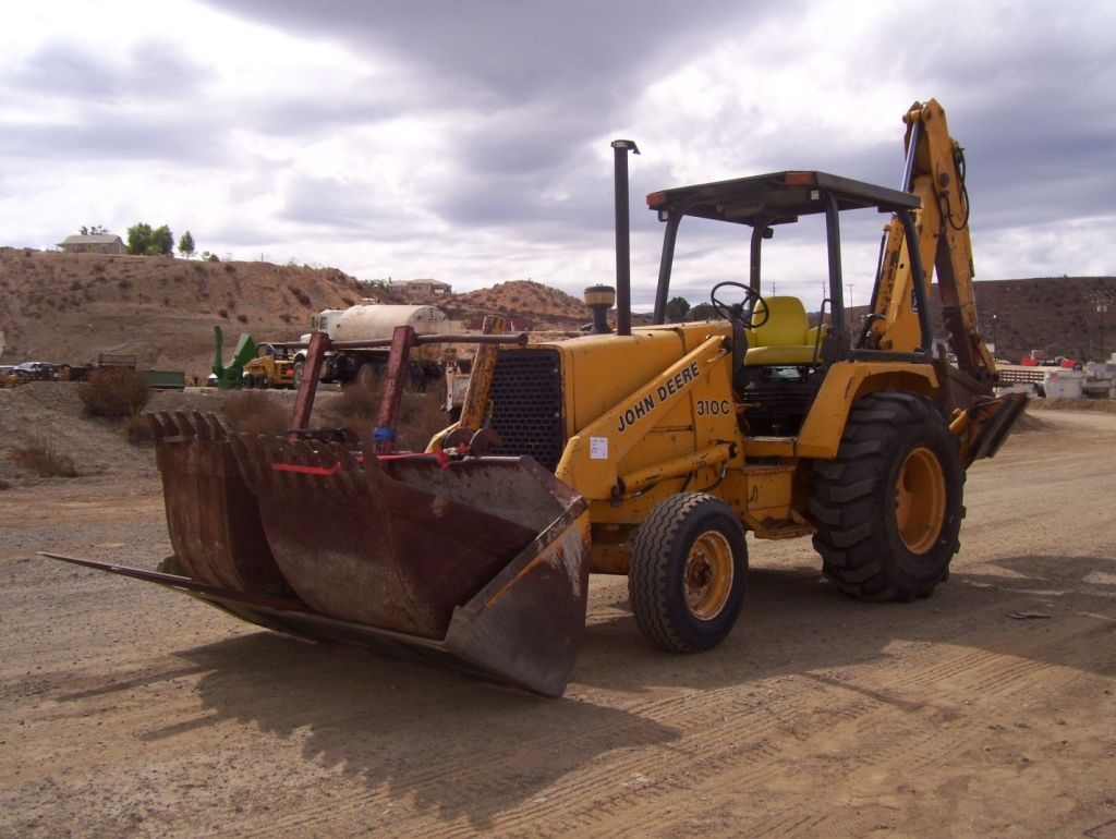 John Deere 310c Backhoe