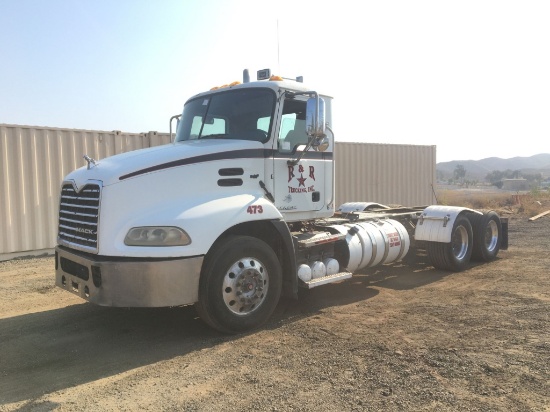 2016 Mack CXU613 Pinnacle Cab & Chassis, | Commercial Trucks Cab ...