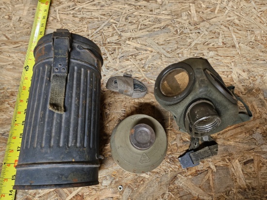 Rare Nazi Germany WW2 Gas Mask Set in Canister | Guns & Military ...