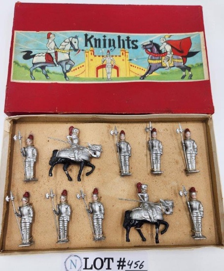 Vintage Britains style Boxed "Knights" set | Online Auctions | Proxibid