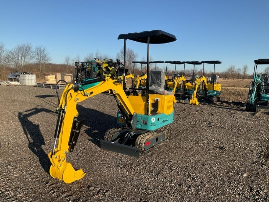 Dig Master DM100 1 Ton Mini Excavator | Online Auctions | Proxibid