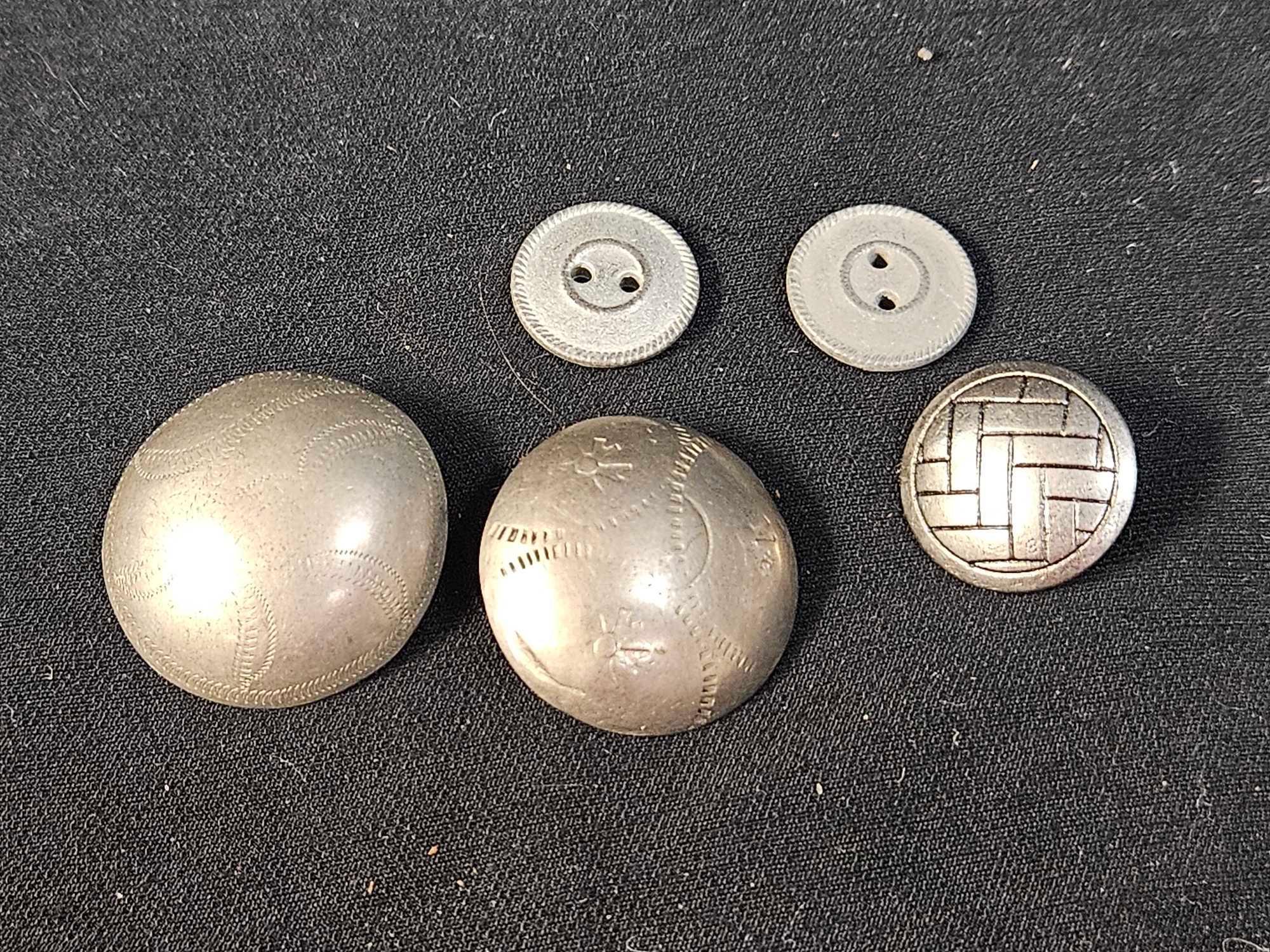 Small Group of As Found Buttons, (2) Navajo | Proxibid