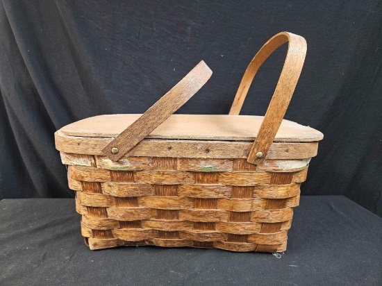 Large VINTAGE ANTIQUE FLAP LID WOVEN PICNIC BASKET | Online Auctions ...