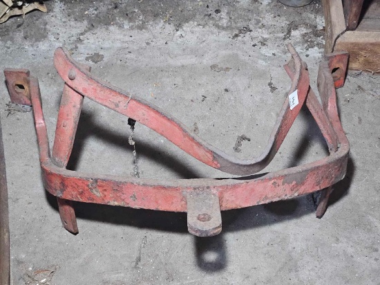 tractor drawbar tongue hitch? | Online Auctions | Proxibid