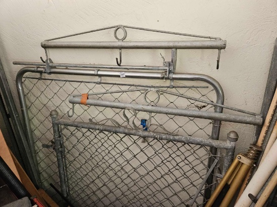 Chain link gates and steel hook contraptions | Online Auctions | Proxibid