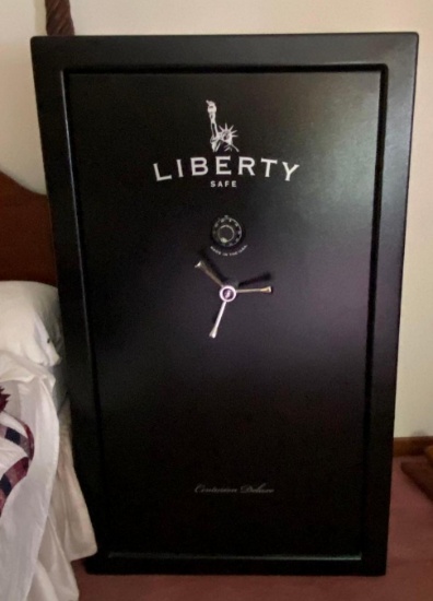 Liberty Centurion Deluxe Safe | Online Auctions | Proxibid