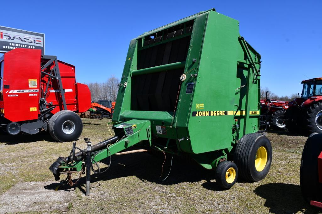 JOHN DEERE 535 ROUND BALER | Proxibid