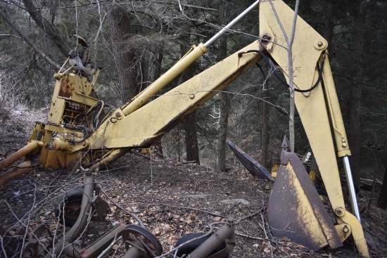 Dresser 100E Back Hoe Attachment | Heavy Construction Equipment ...