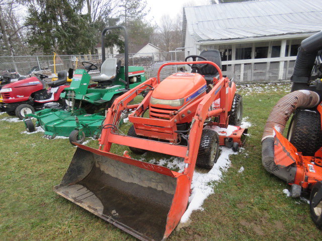 2003 Simplicity legacy XL w/front bucket and | Proxibid