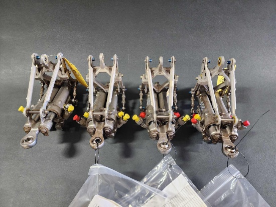 S76 MAIN ROTOR SERVO ACTUATORS 782500-1 ALT# 76650-09807-101 (ALL ...