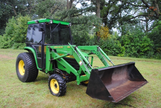 John Deere 4600 Compact diesel tractor with after market cab with heat ...