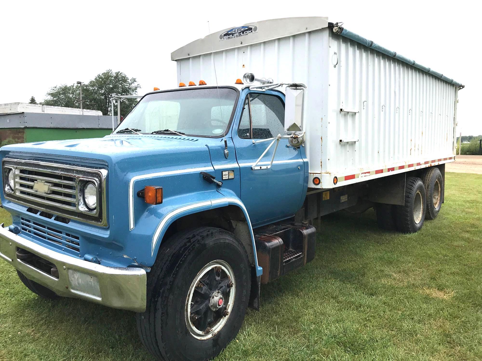 Chevy C70 Truck Tractor