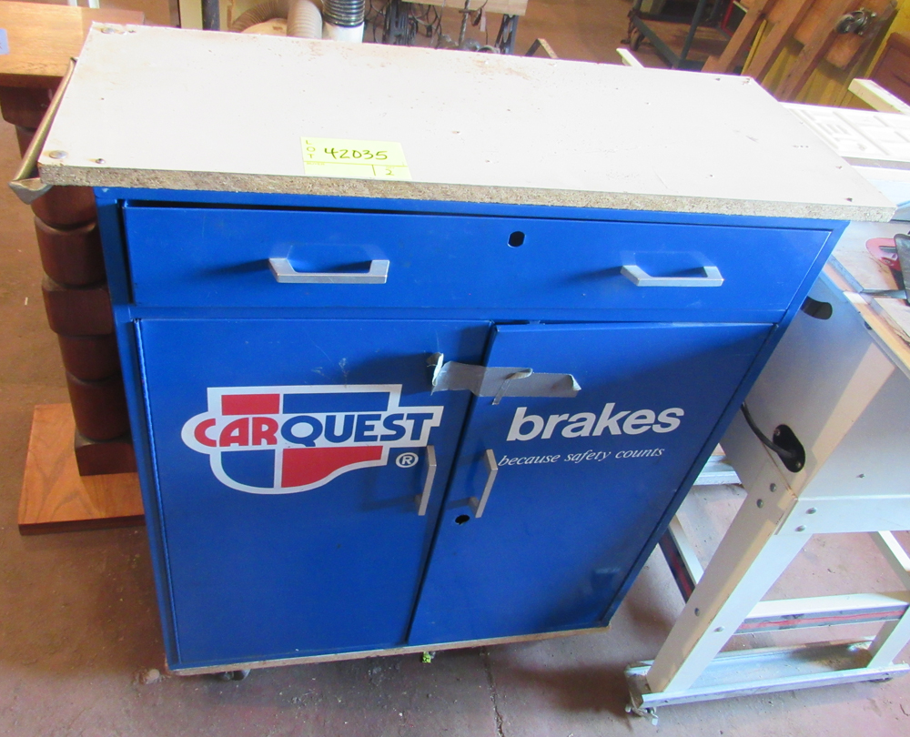 Carquest rolling cart w- screw cart full of | Proxibid