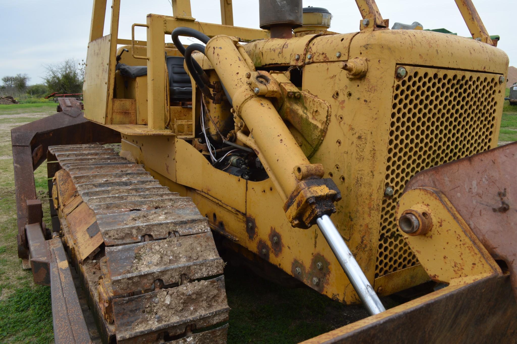 Cat D6b Dozer 1962