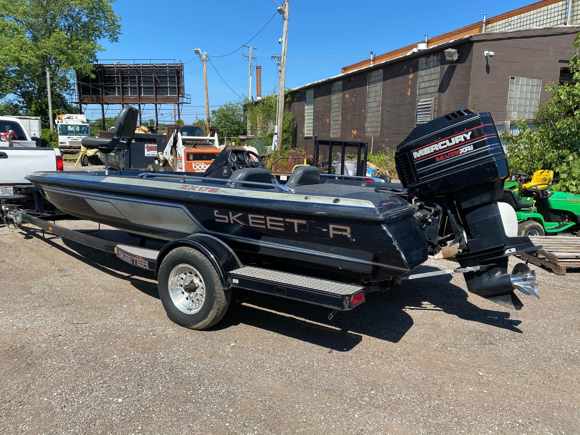 1994 Skeeter Bass Boat