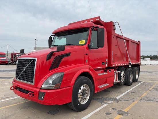 2016 VOLVO TRI AXLE DUMP TRUCK | Commercial Trucks Hauling & Transport ...