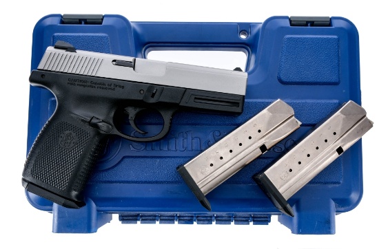 Smith & Wesson SW9VE 9mm Semi Auto Pistol | Guns & Military Artifacts ...