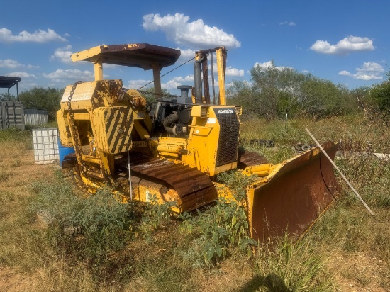 Komatsu D41P Crawler Dozer w/ M530 Side Boom | Heavy Construction ...
