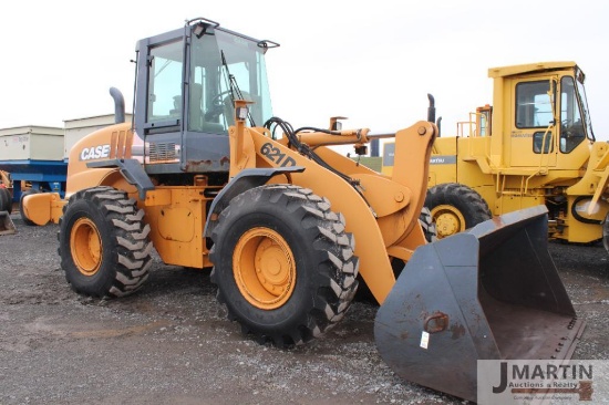 2004 Case 621D wheel loader | Heavy Construction Equipment Loaders ...